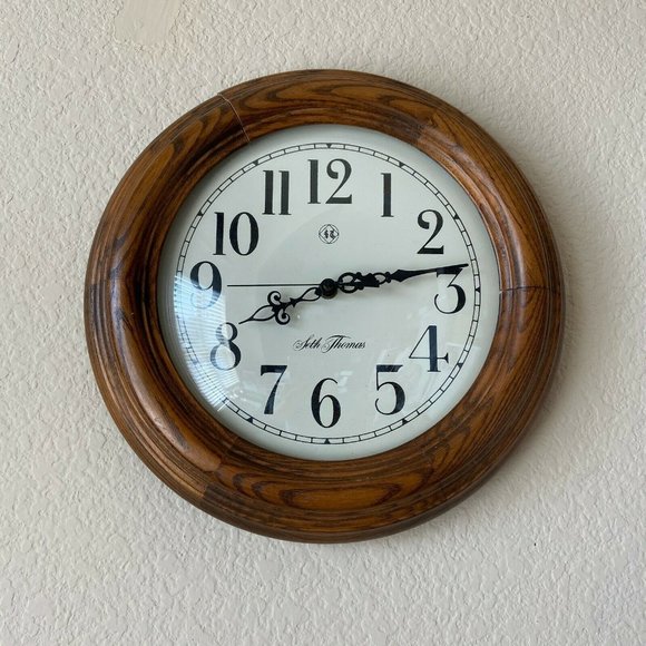 Seth Thomas | Wall Decor | Vtg Seth Thomas Wooden Wall Clock Colebrook ...